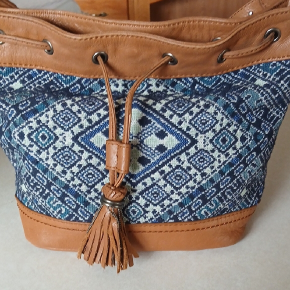 The Sak | Bags | The Sak Blue And Tan Shoulder Bag With Geometric ...